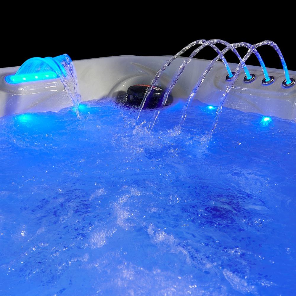 The Candy Bay III Hot Tub Hot Tub - BlueFish Hot Tubs