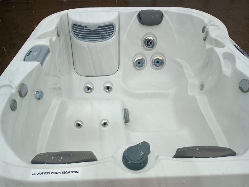 The Jacuzzi J-315 Hot Tub - BlueFish Hot Tubs
